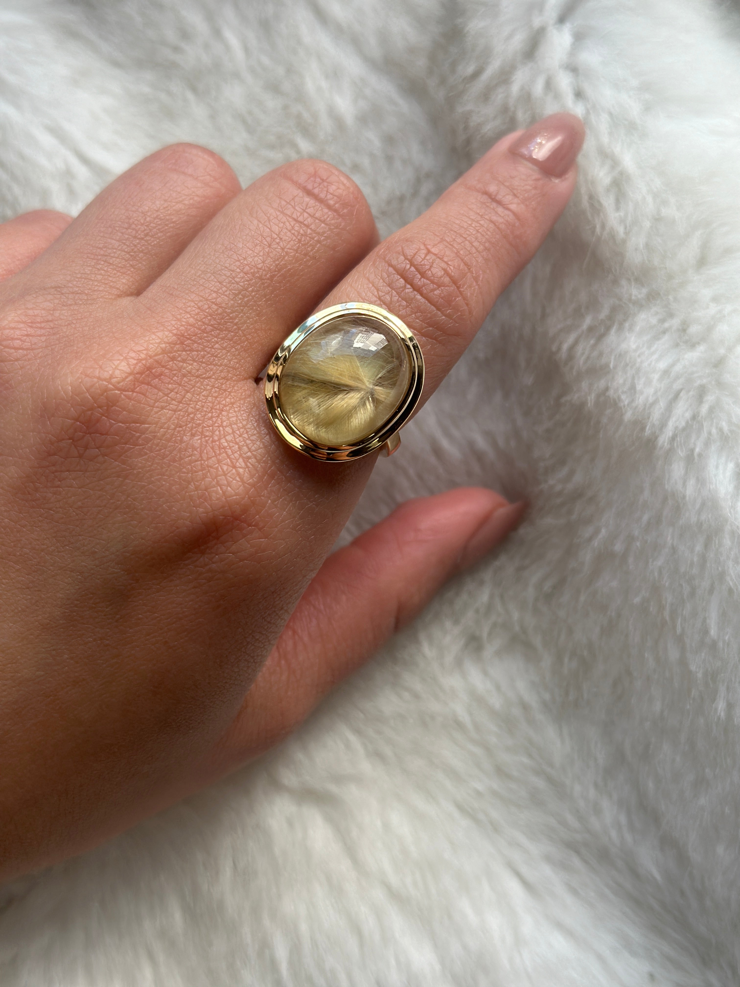 ‘G-One’ Oval Rutilated Quartz Manhattan Ring – Jo Latham
